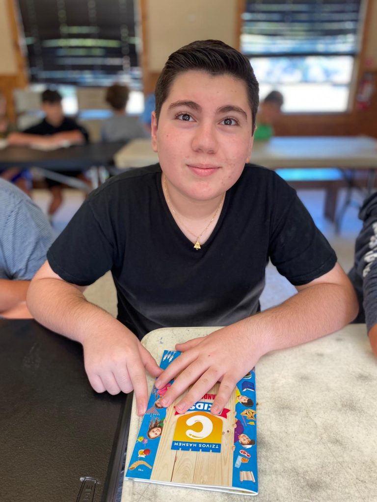 Gan Izzy Overnight Camp Kicks Off in Florida