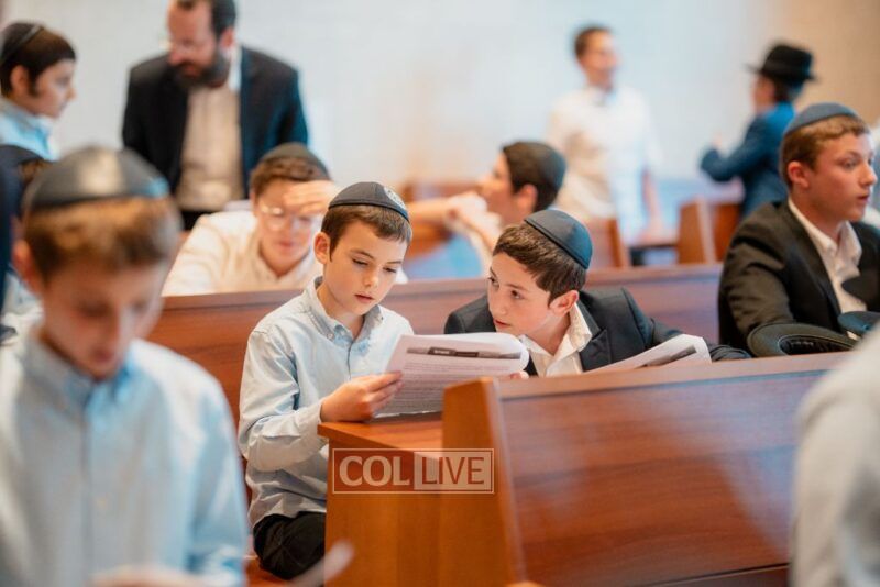 Tomchei Temimim 'Big Brother' Program Inspires Learning