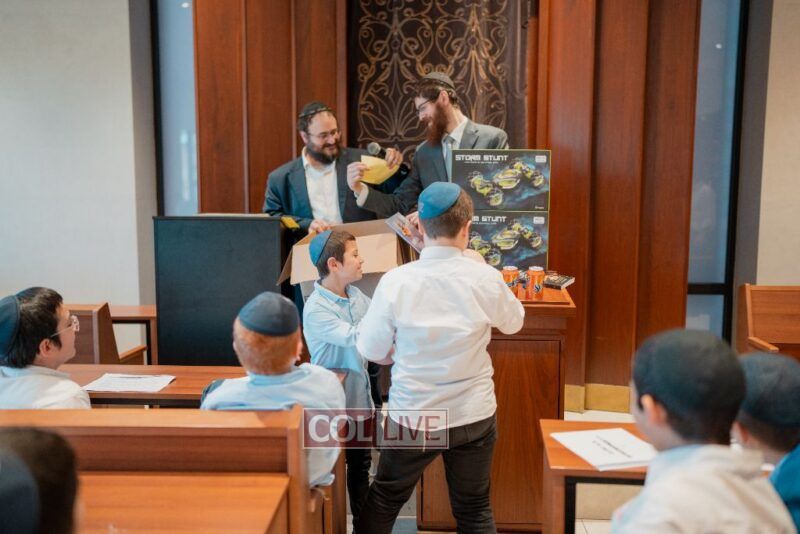 Tomchei Temimim 'Big Brother' Program Inspires Learning